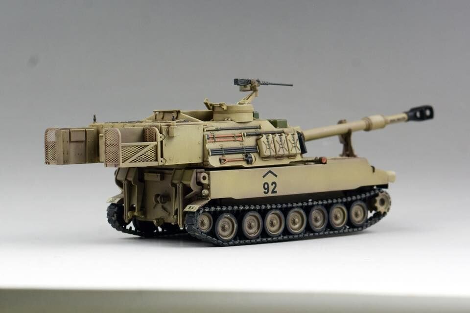 1/72 M109A6 Paladin Self-Propelled Howitzer - Riich Models 72001