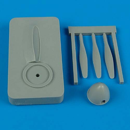 Spitfire Mk.I de havilland propeller w/tool