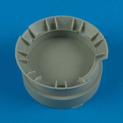 F4U-1 Corsair engine cowling flaps