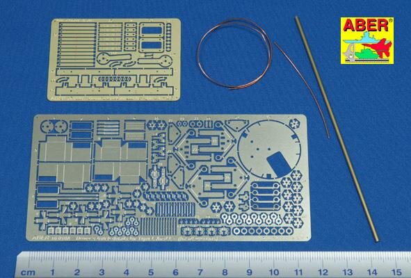 Driver's hatch details for Tiger I Ausf. E