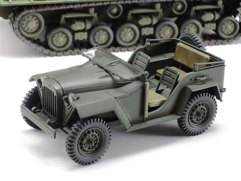 Tamiya 35359 US M4A3E8 Sherman "Easy Eight" Korean War