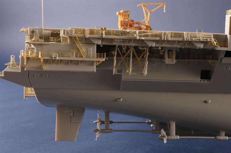 Trumpeter 05638 USS Gerald R. Ford CVN-78 1:350