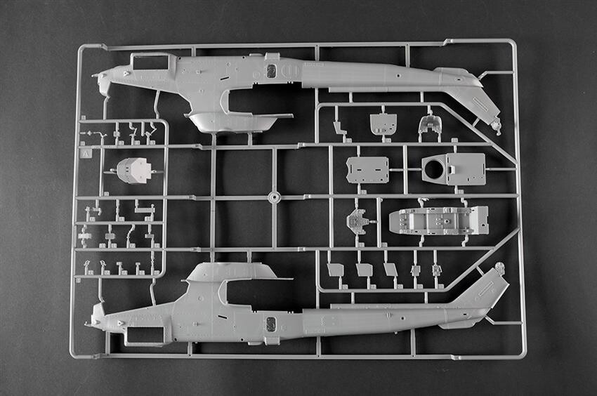 1/35 AH-1W Super Cobra - Trumpeter 05116